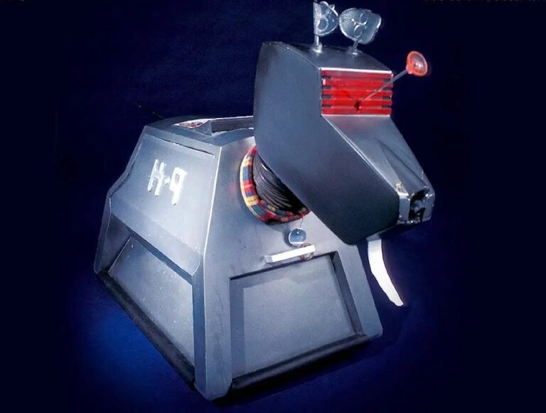 John Leeson Thought K9 Would Be Axed From Doctor Who After His First ...